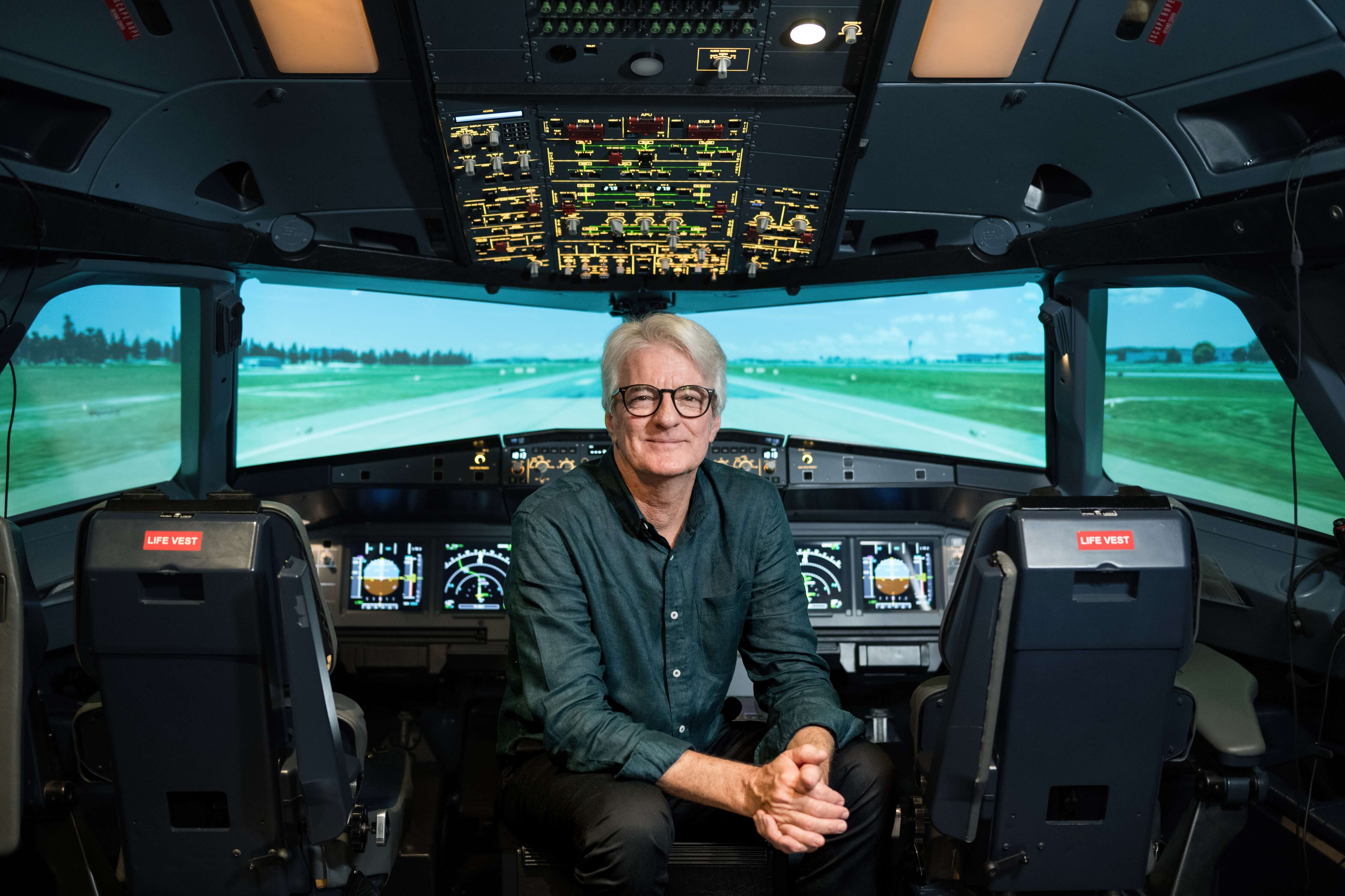 Lessons From the Flight Deck: How Leaders Can Truly Gain Respect and ...